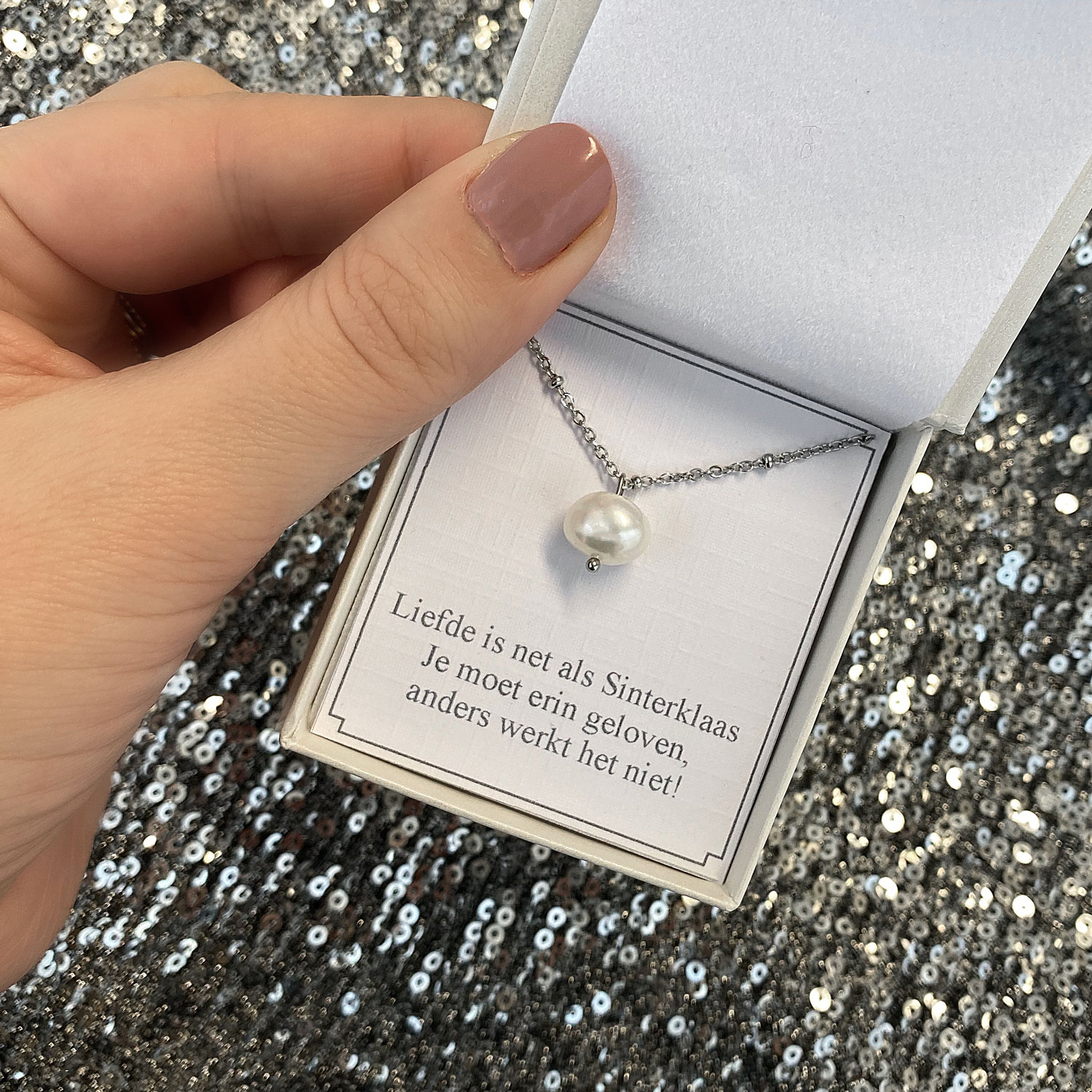 Parelketting met hanger zilver | Parelkettingen kopen | DRKS.nl