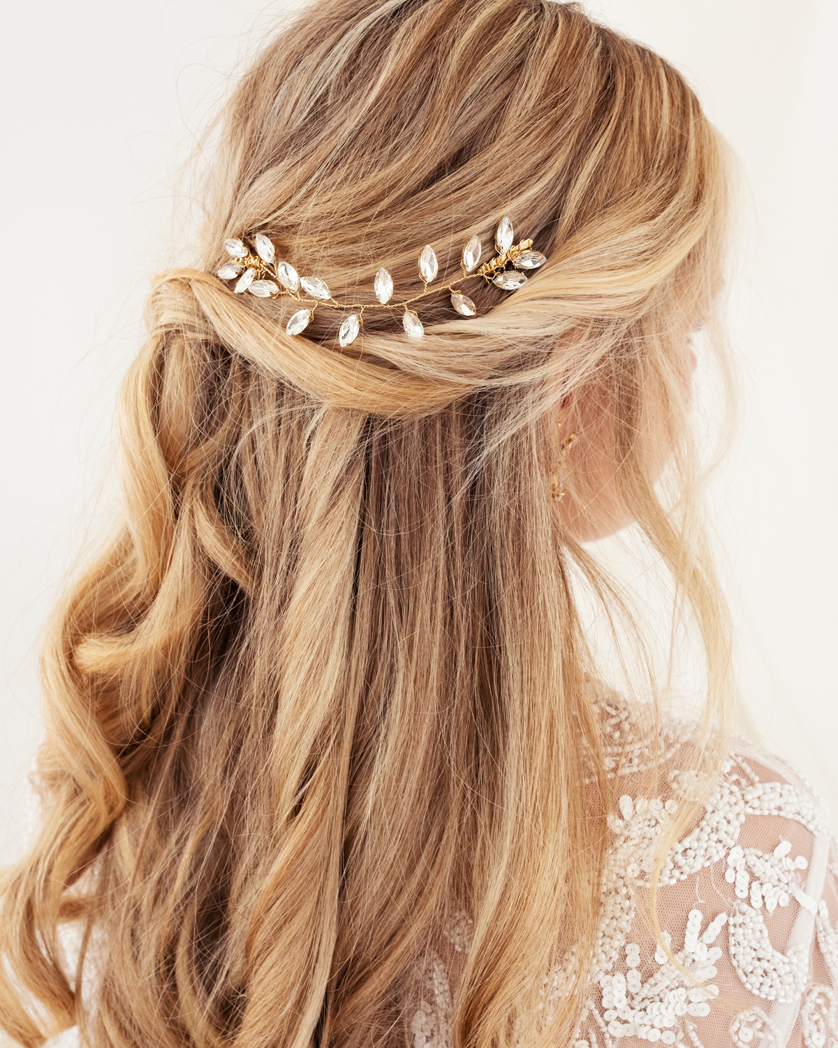 Duo haarkam met steentjes goudkleurig | Accessoires | DRKS